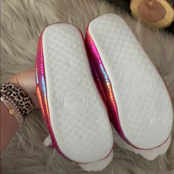 poochie & co | Shoes | Adorable Unicorn Slippers | Poshmark